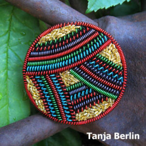 Brooch – Metal Thread Brooch Kit – Berlin Embroidery Designs